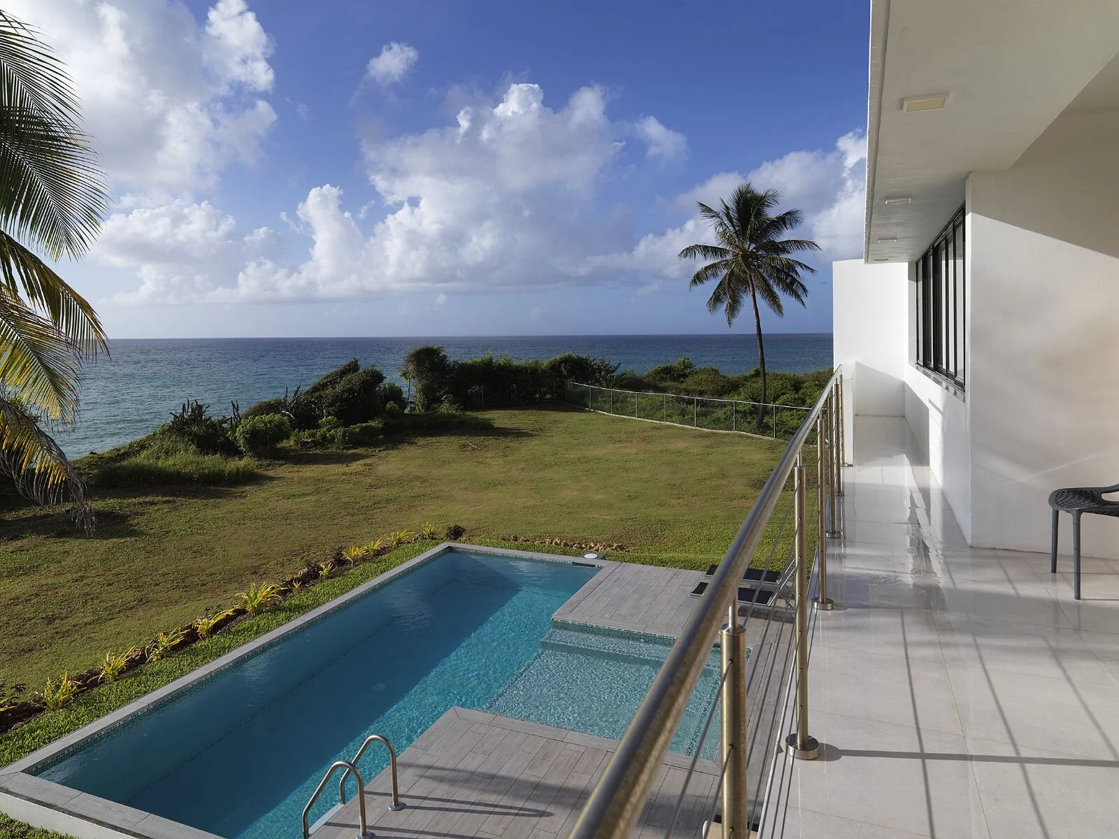 Côté Ci Côté La — Hove Estate