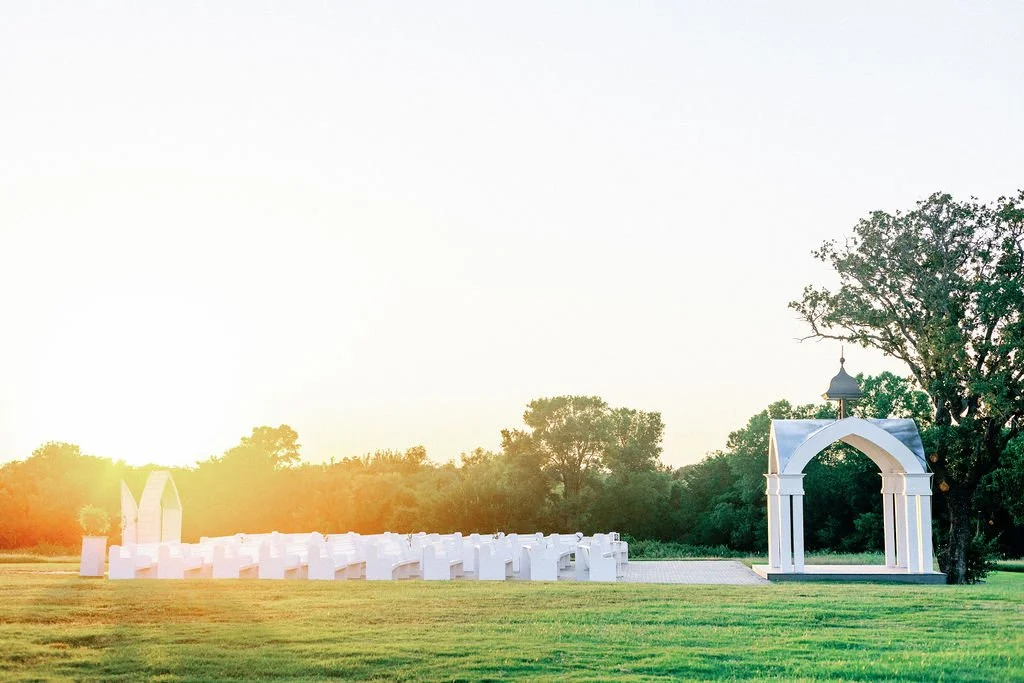 Flying V Ranch Event Venue | A DFW Wedding Venue