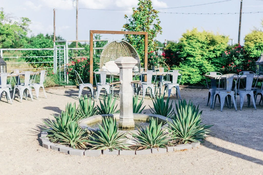 Flying V Ranch Event Venue | A DFW Wedding Venue