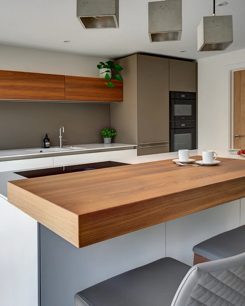 Hobson's Choice | Accents of Walnut - a bulthaup b3 kitchen