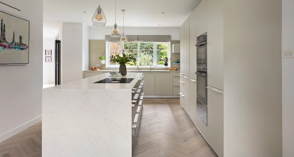 Hobson's Choice | Modern Bulthaup B3 Kitchen Design | Seamless Flow ...