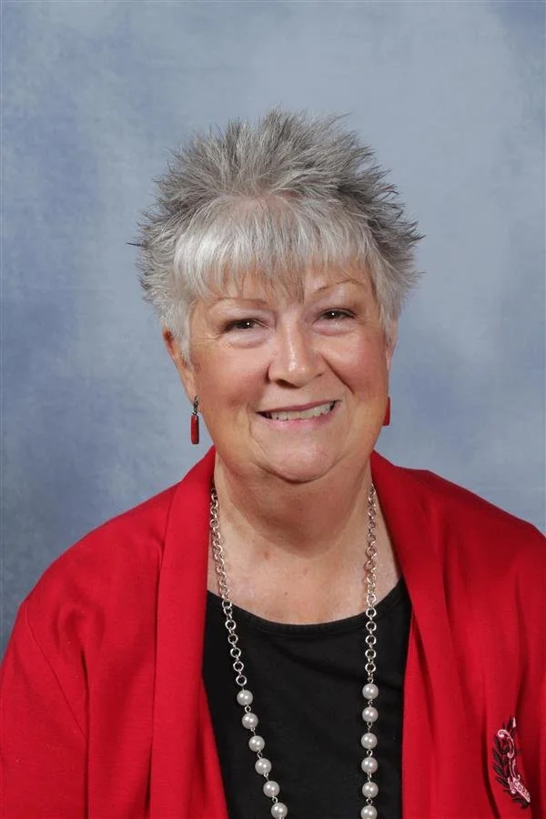 Kim Overbay's Instagram, Twitter & Facebook on IDCrawl