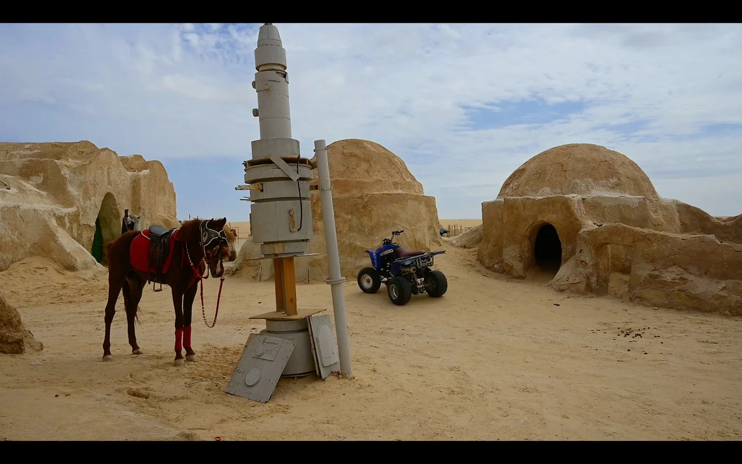 Desert of the Real: a visual travelogue about real and fictional ...