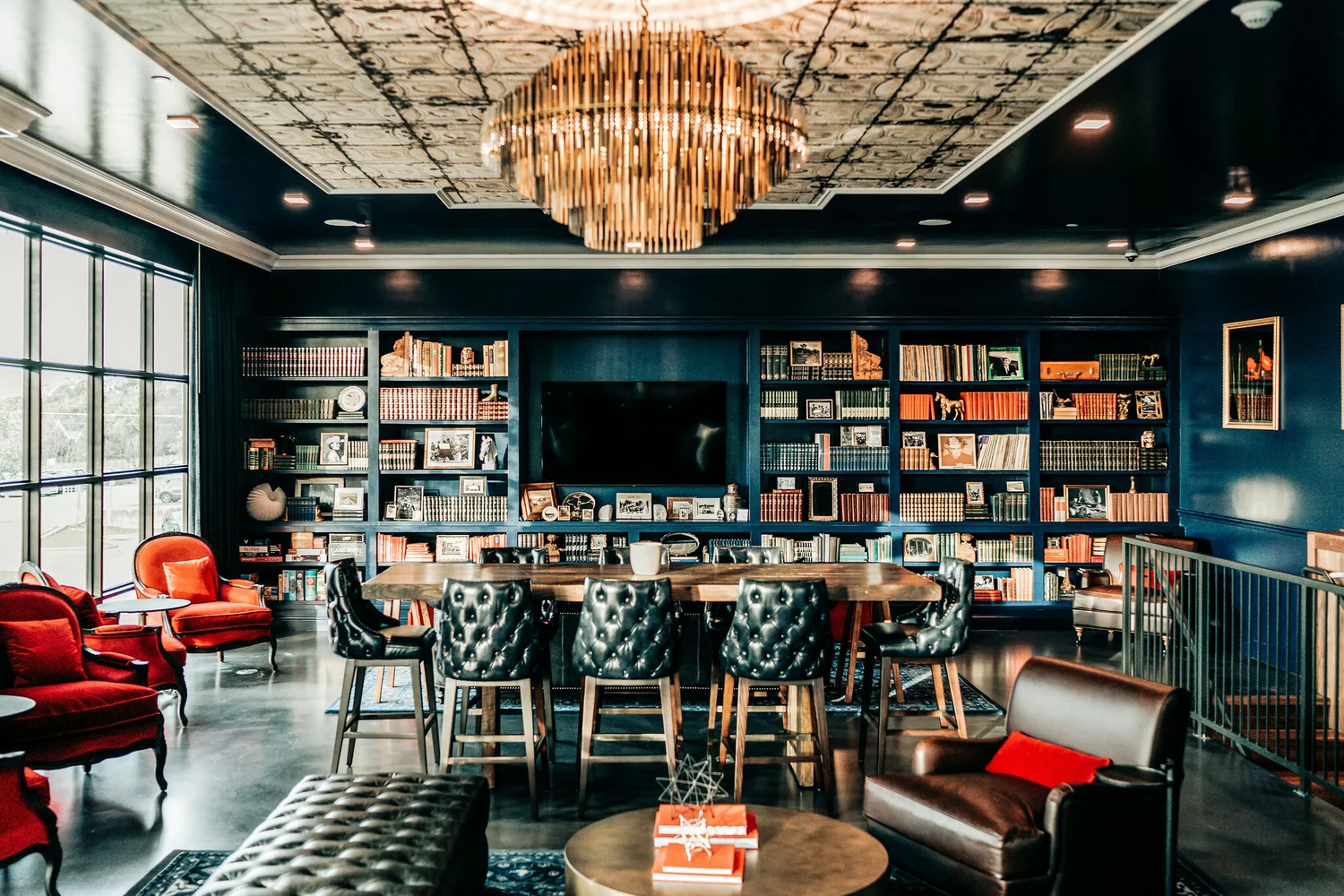 Amenities — Colton House Hotel