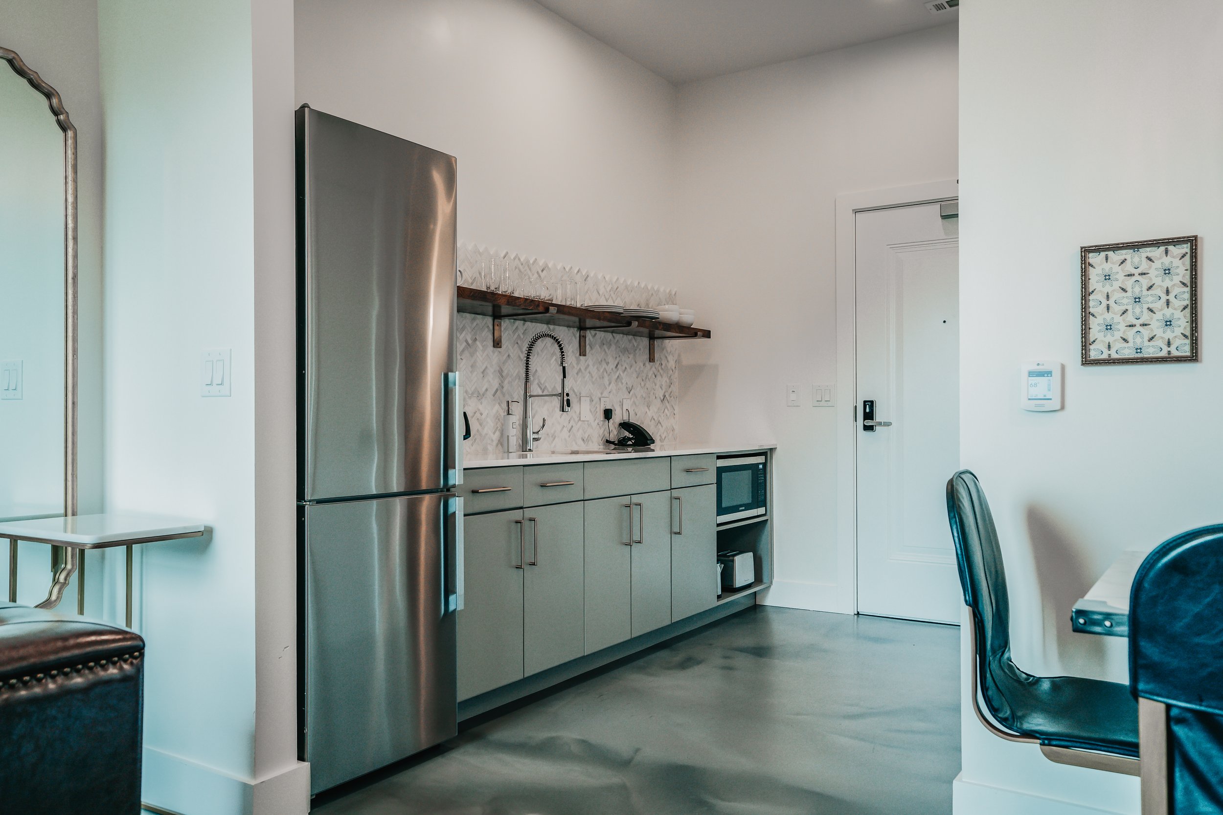 Discover Stylish Studio Suites in Austin TX | Colton House