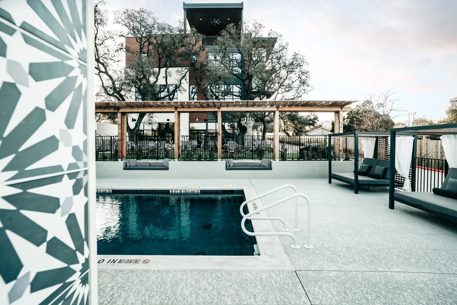 Experience Premium Amenities at Colton House Hotel