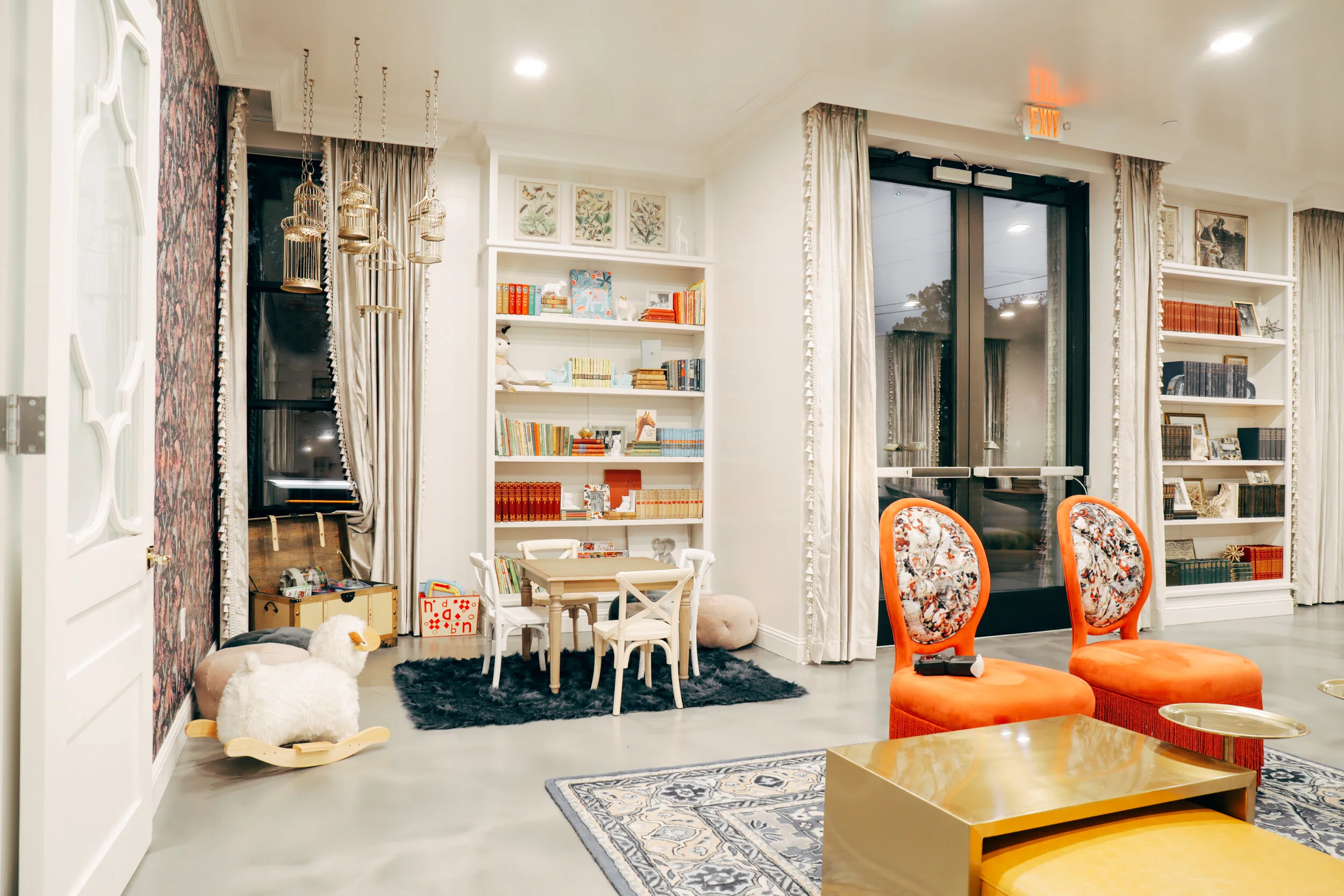 Amenities — Colton House Hotel