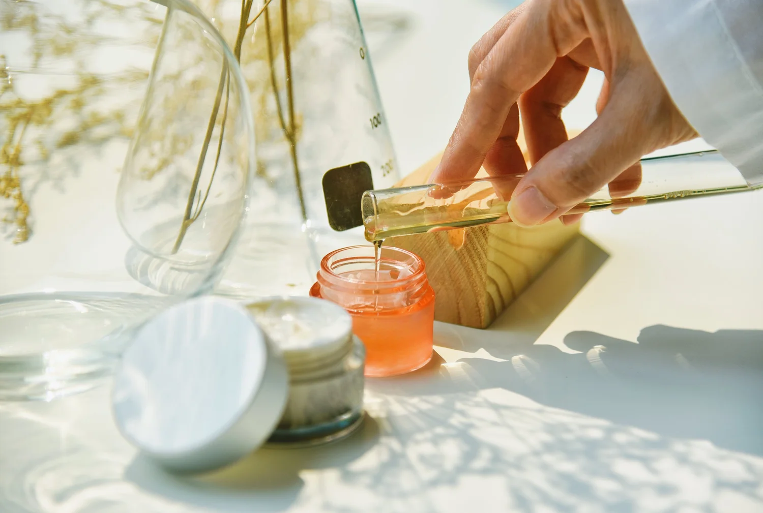 Navigating Natural vs. Lab-Derived Ingredients in Skincare — Elemental ...