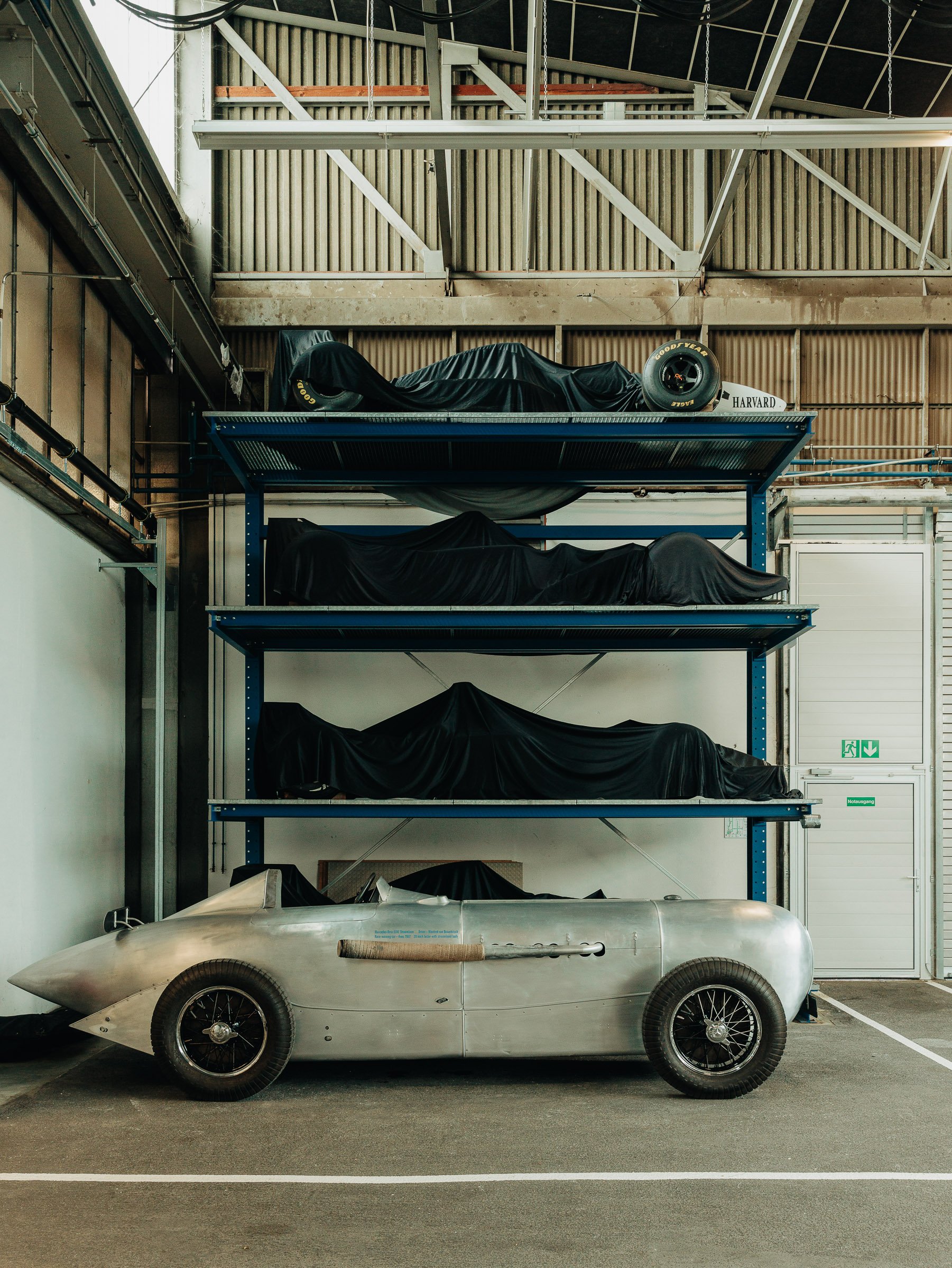 Mercedes-Benz — Felix Brüggemann