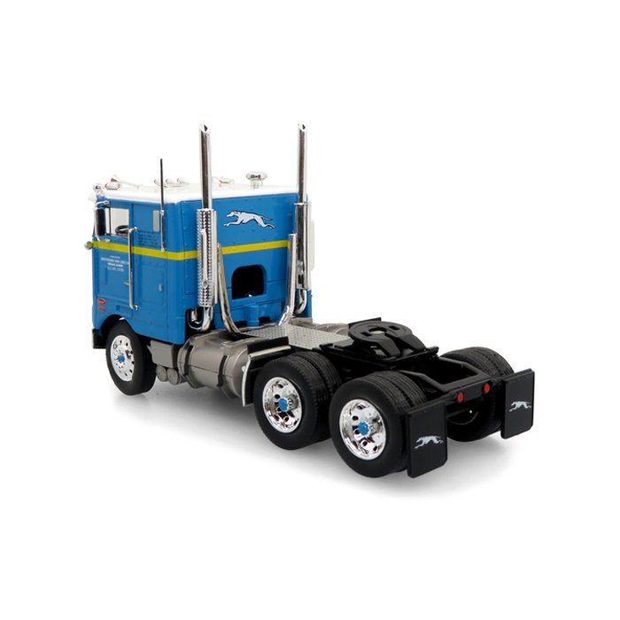 Store 2 — Iconic Replicas