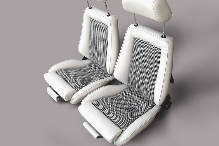 Purchase Vintage Recaro Seats — BMW 2002 Parts