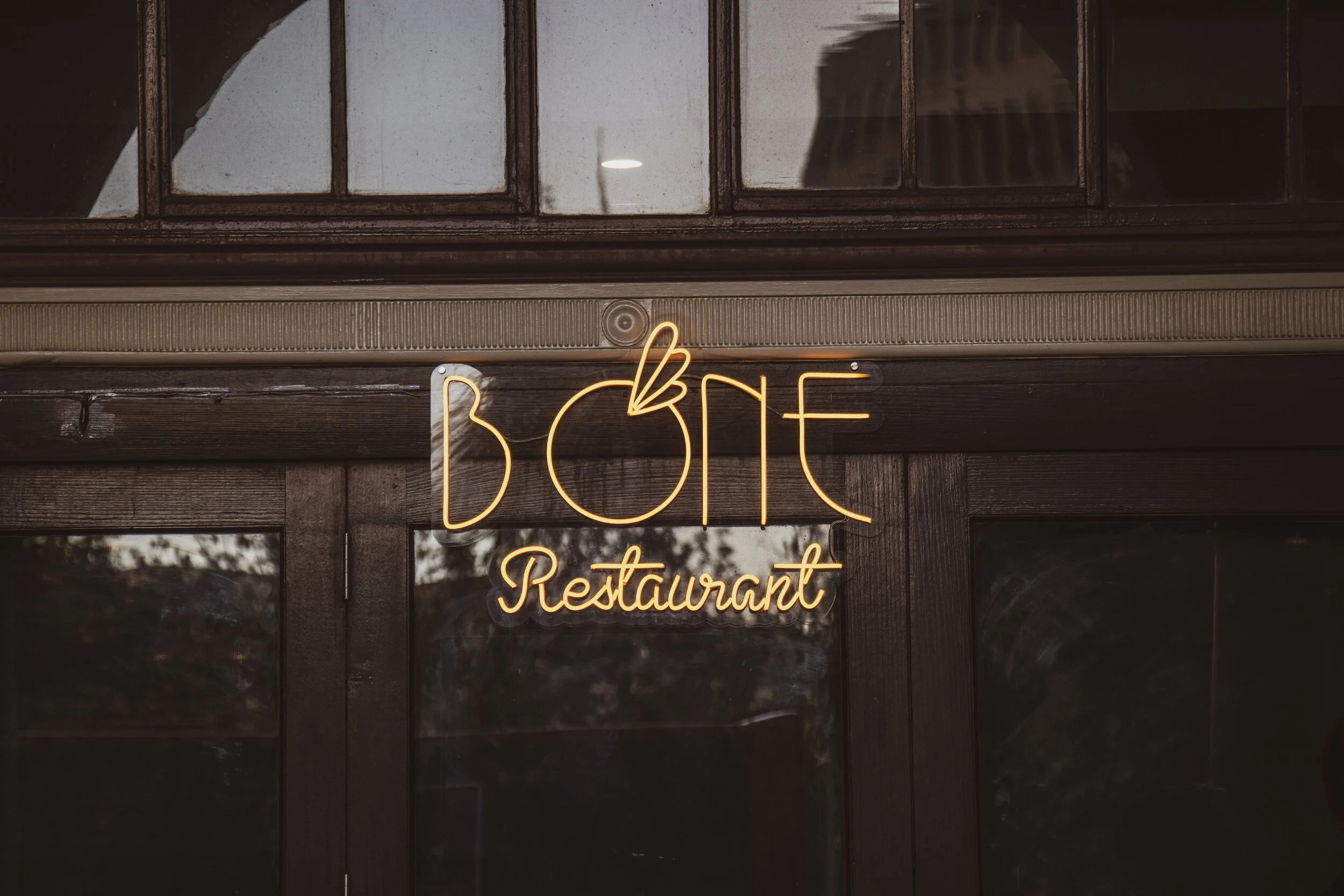 B One Restaurant | Fried Chicken | Baos | Korean Fusion Food | Bar