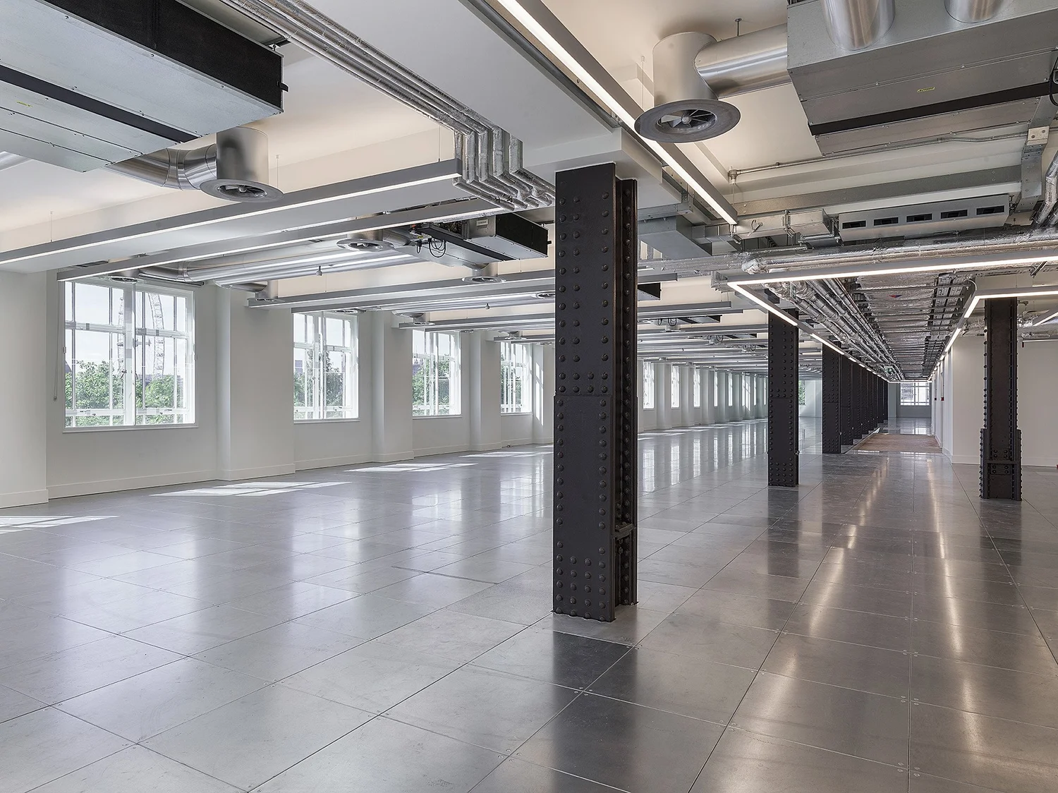 In Pictures: Eighty Strand — Studio PDP