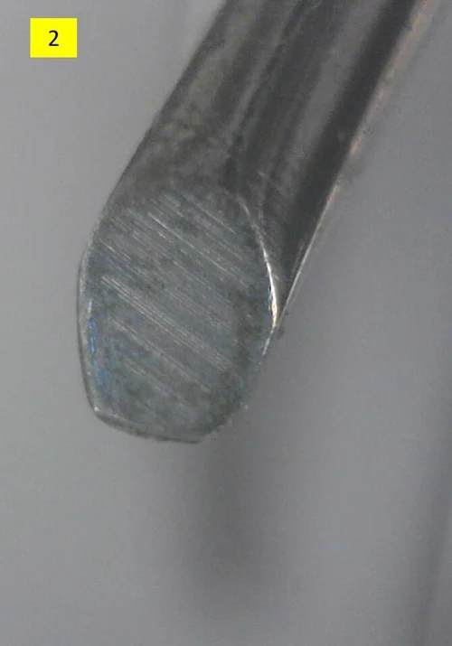 Damaged hook causing thread shredding and skipped stitches — Longarm-Tech