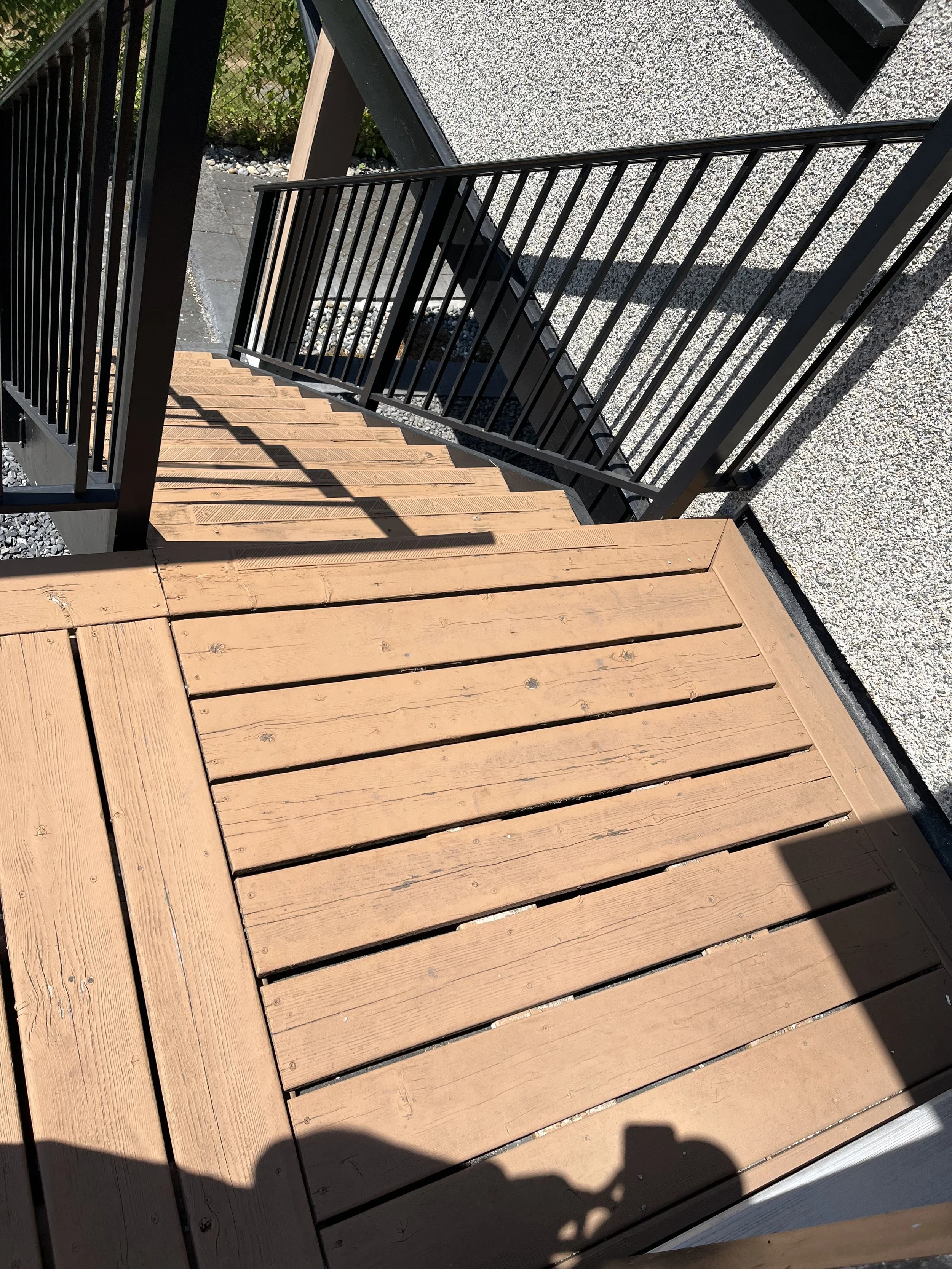 North Vancouver Deck — Roka Projects