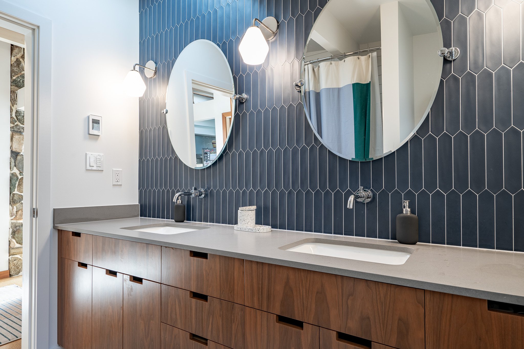 Home Renovations & Concrete Formwork Vancouver - Roka Projects Inc.