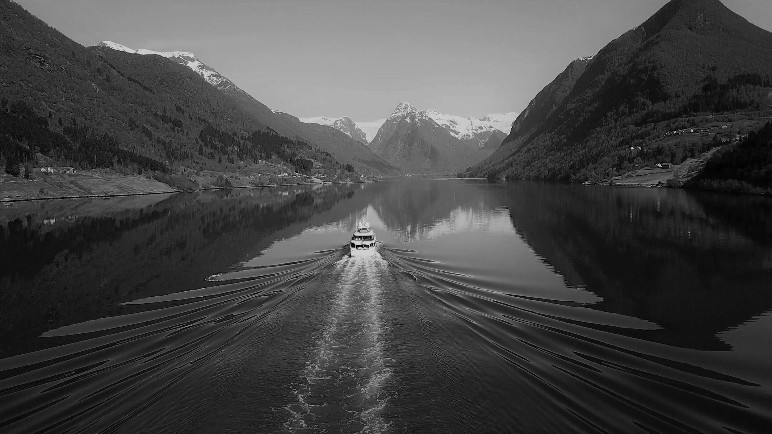 Fjord Yachting | Boat Charter Norway -The Fjords | Båtcharter Oslo ...