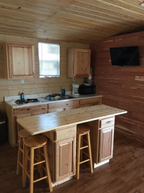 Baffin Bay Cabin Rentals - Baffin Cabins