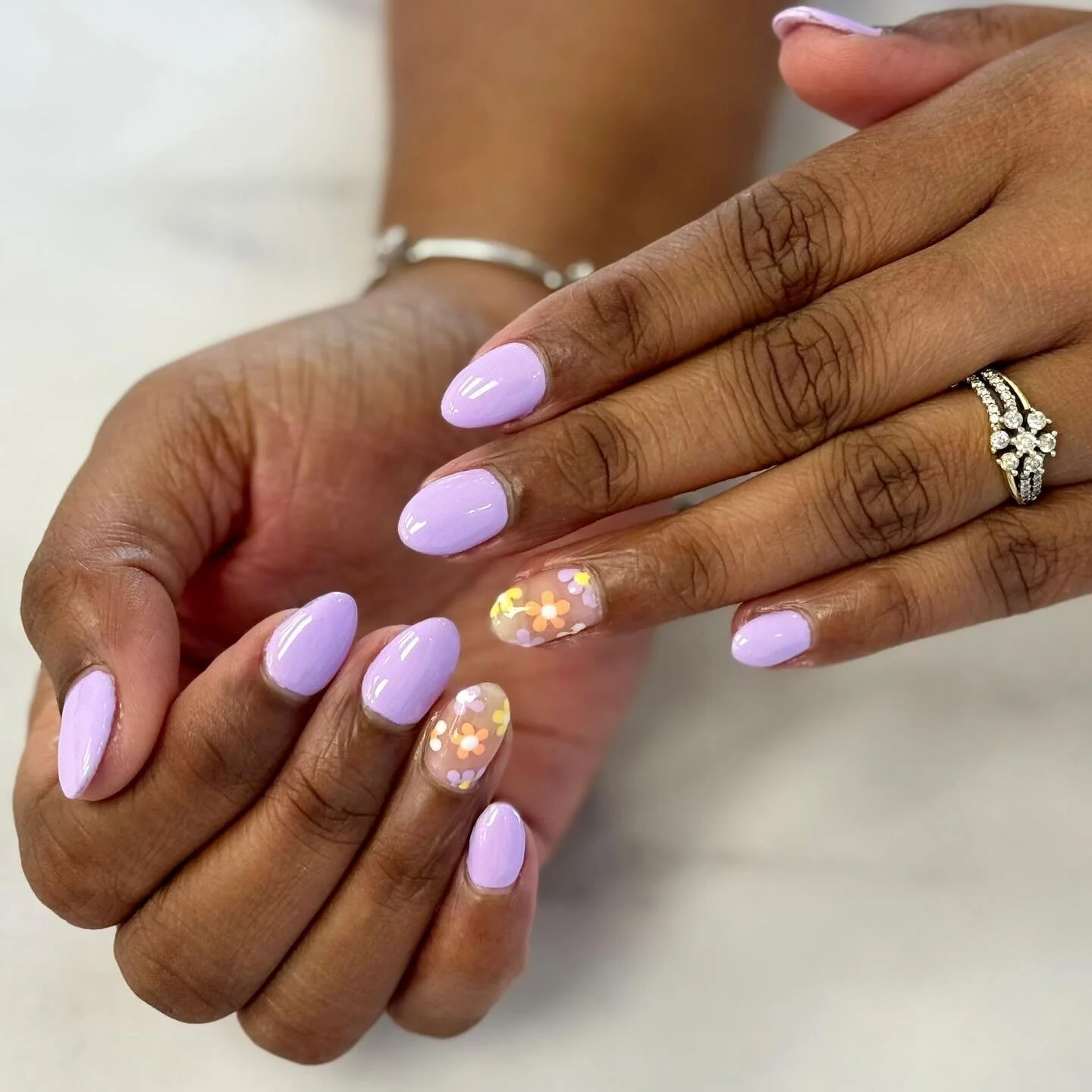 A.T. Nails | Mississauga Nail Salon | Talented Nail Technicians