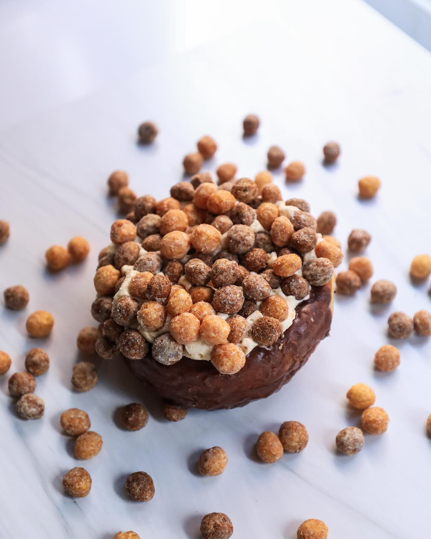 Deviant Donuts - Official Website