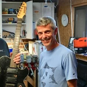 News and Reviews — NEWMAN GUITARS