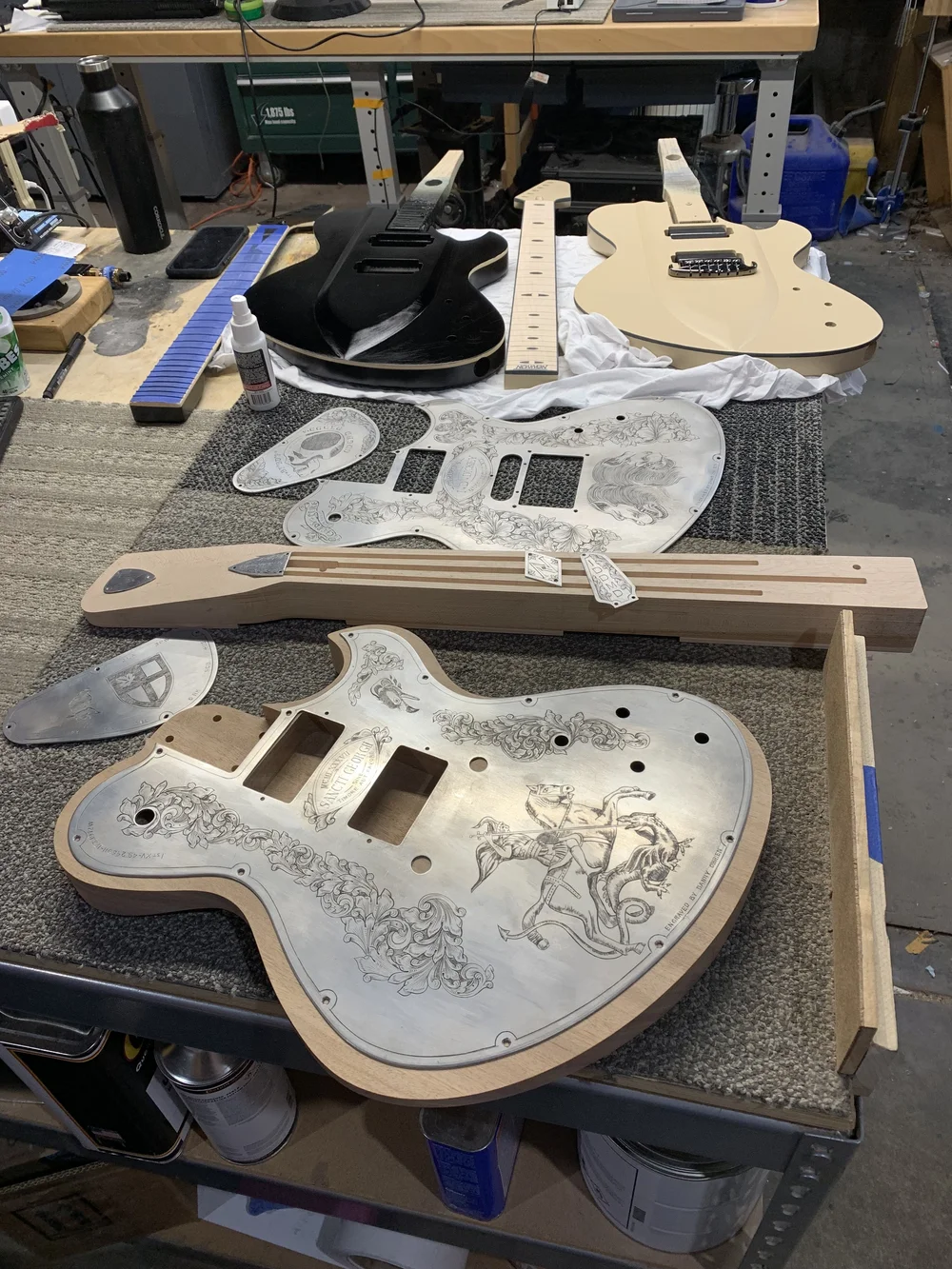 Custom Shop USA — NEWMAN GUITARS