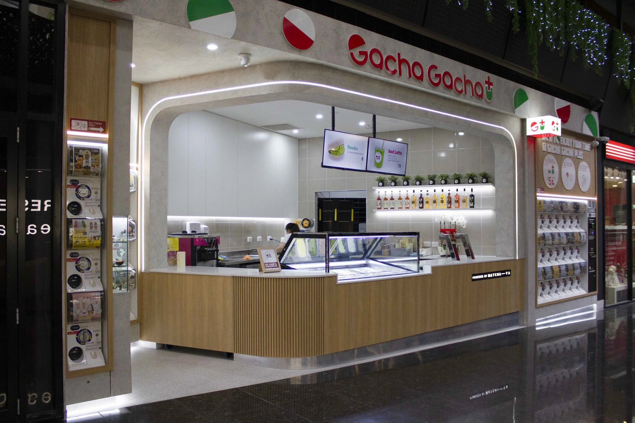 Gacha Gacha Plus — AGC Interior