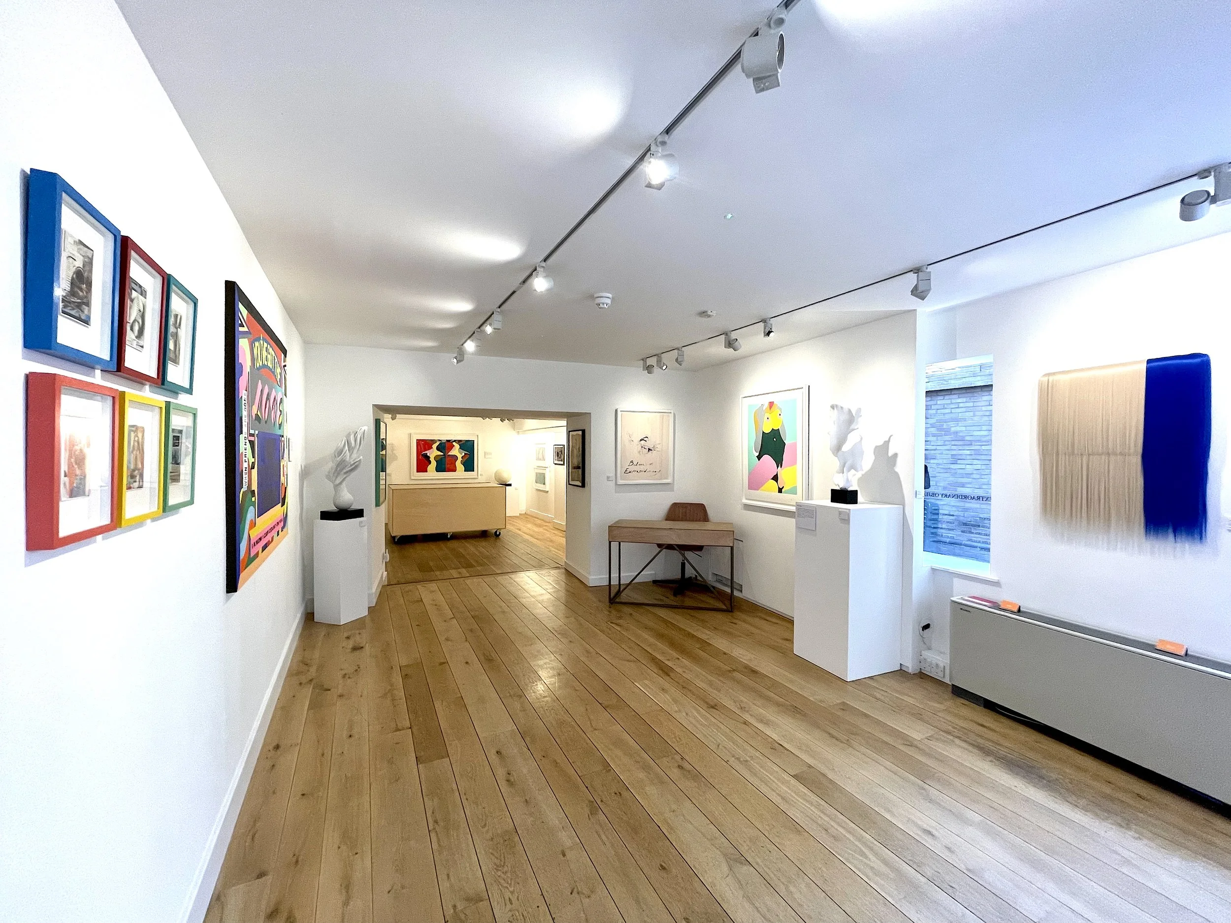 Opening night of 'SALUTE' - E.O's latest all-female exhibition ...