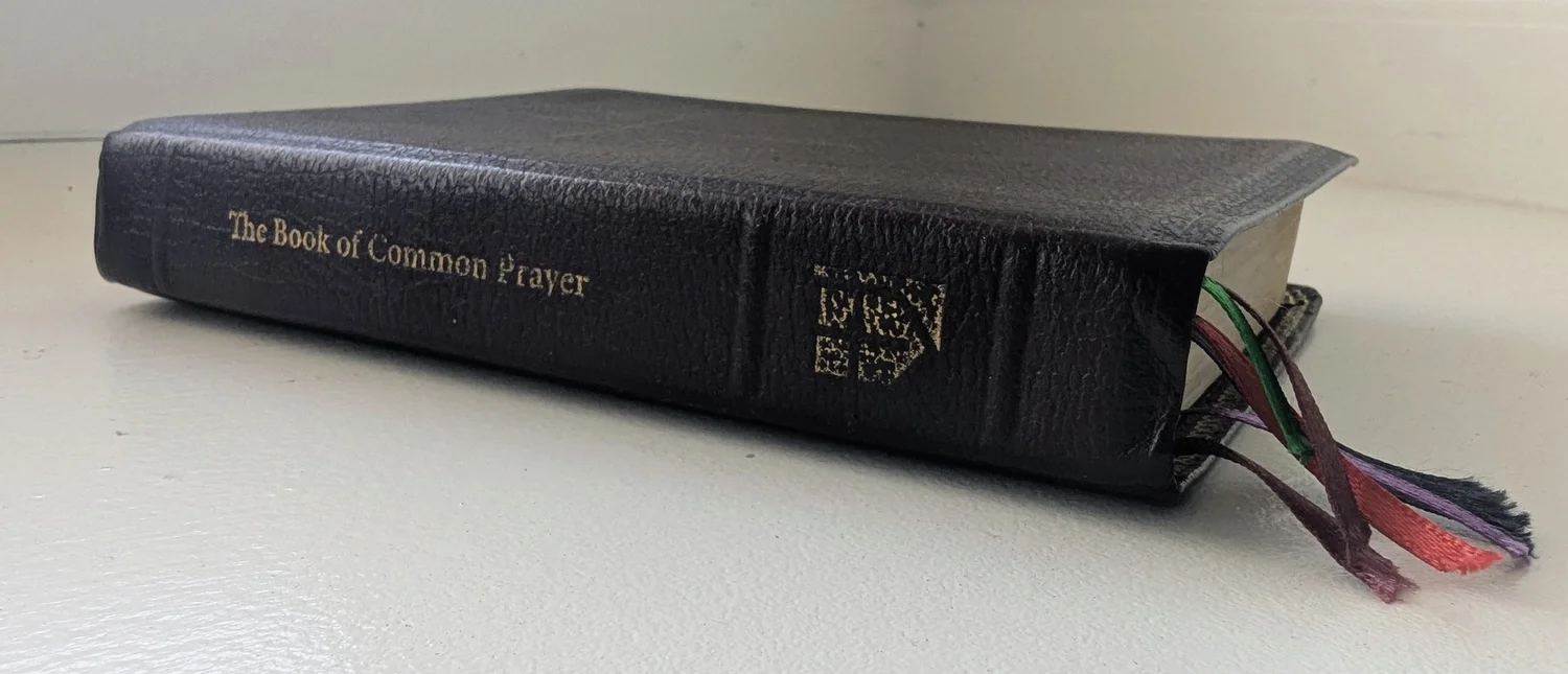 PRAYING SHAPES BELIEVING: HOW THE BOOK OF COMMON PRAYER SHAPED MY FAITH ...