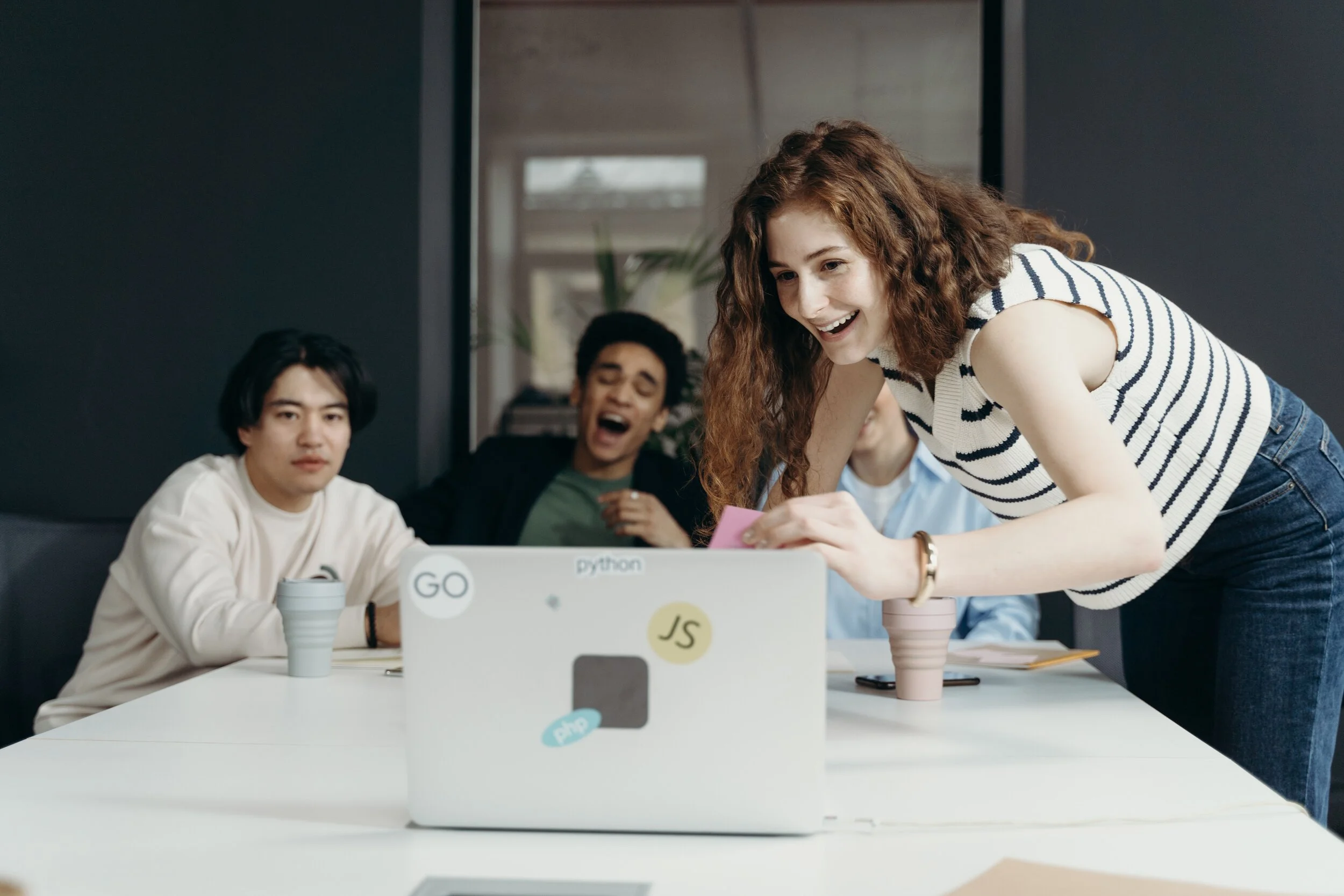 How To Make Team Meetings Collaborative And Connected Stormboard how-to-make-team-meetings-collaborative-and-connected-stormboard