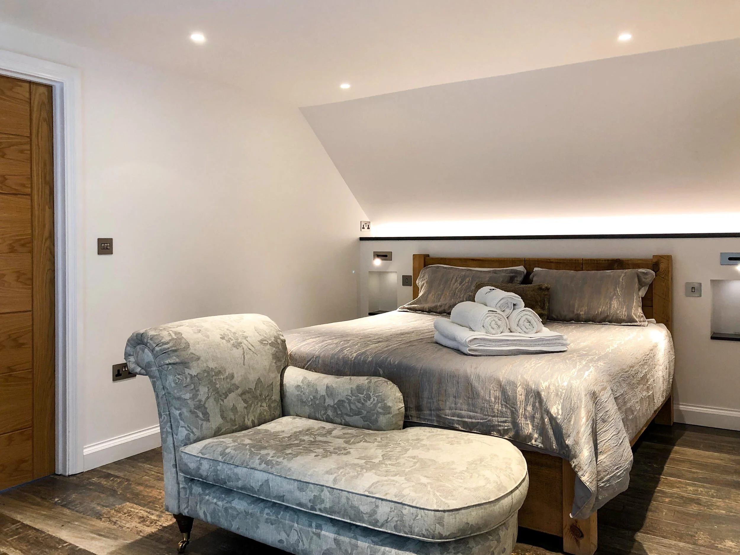 Skyfall - luxury apartment Cornwall with steam room, sea views and spa ...