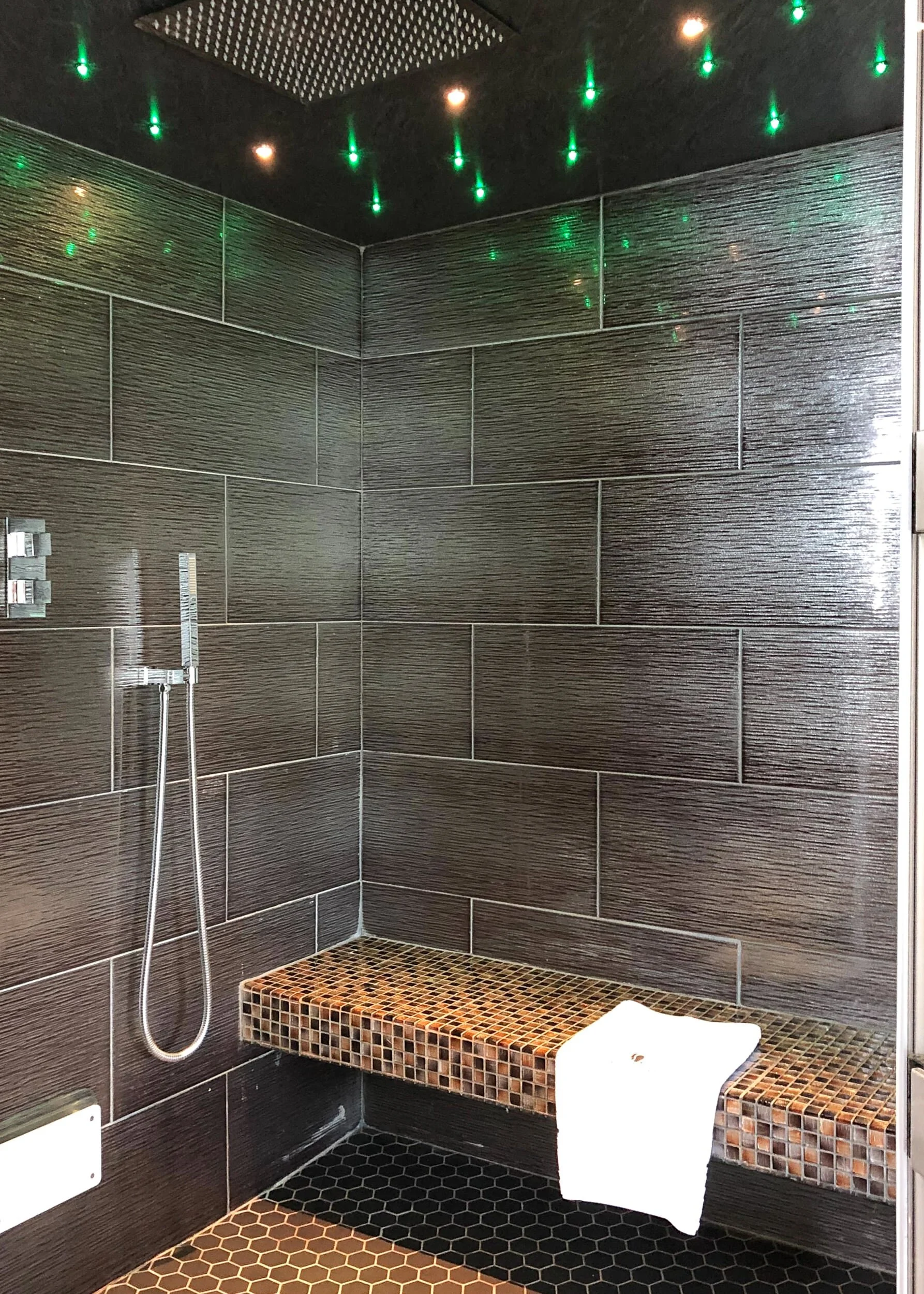 Skyfall - luxury apartment Cornwall with steam room, sea views and spa ...