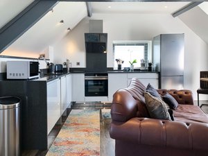Skyfall - luxury apartment Cornwall with steam room, sea views and spa ...