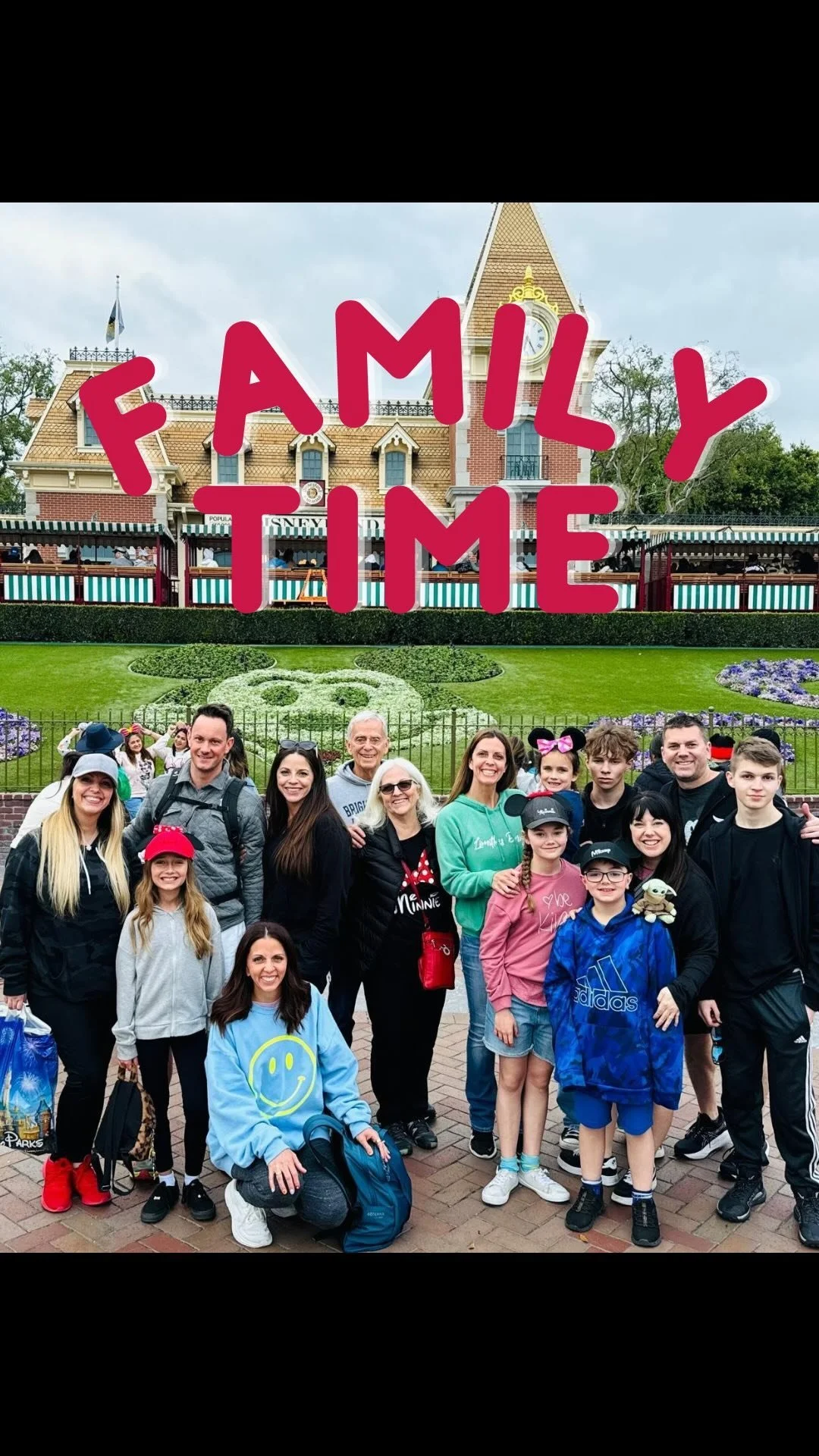 7 essential oil recipes for PMS + period relief — THAT'S LIFE