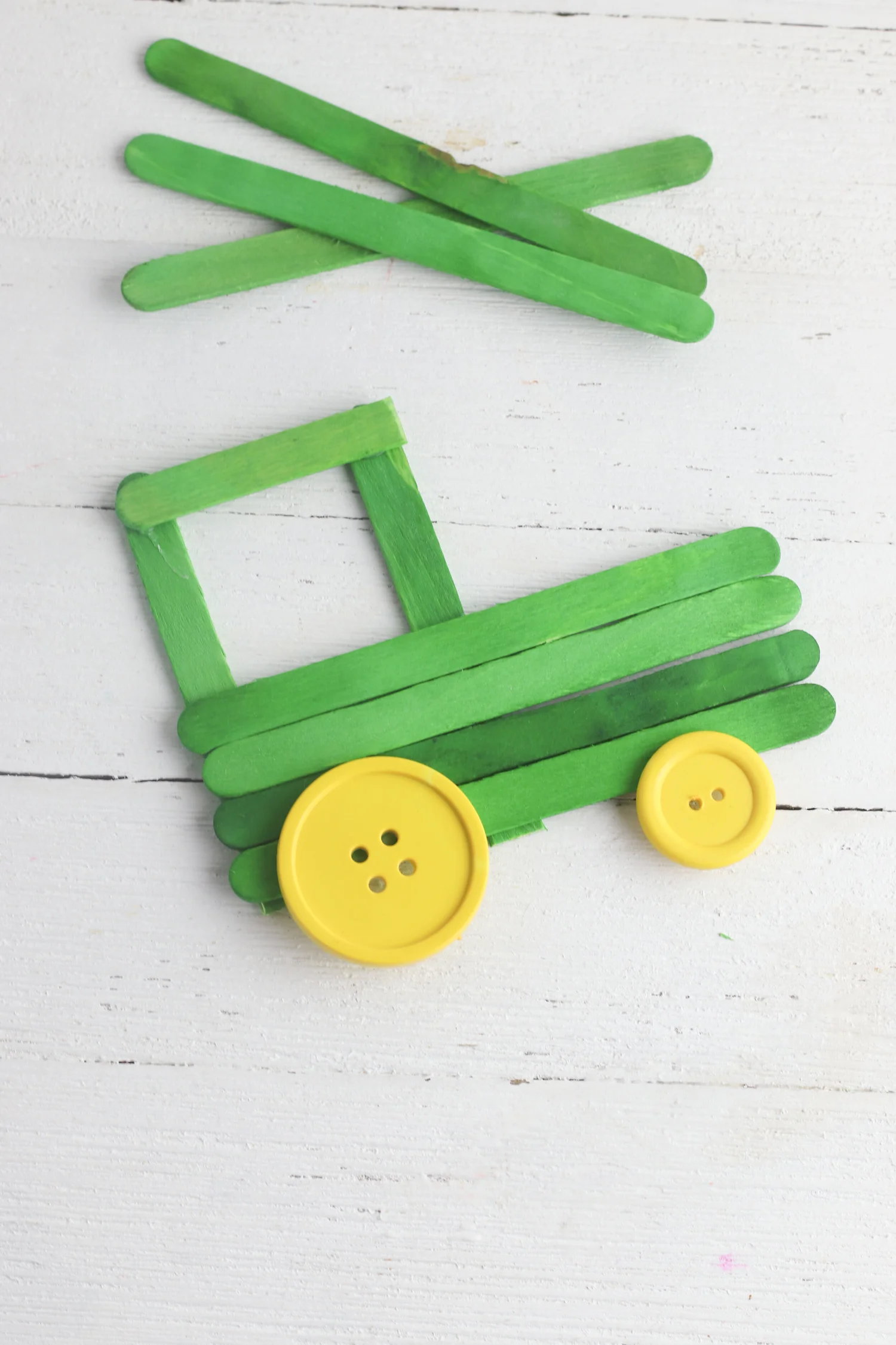 Tractor Popsicle Stick Craft for Kids: Easy, Simple and Fun ...
