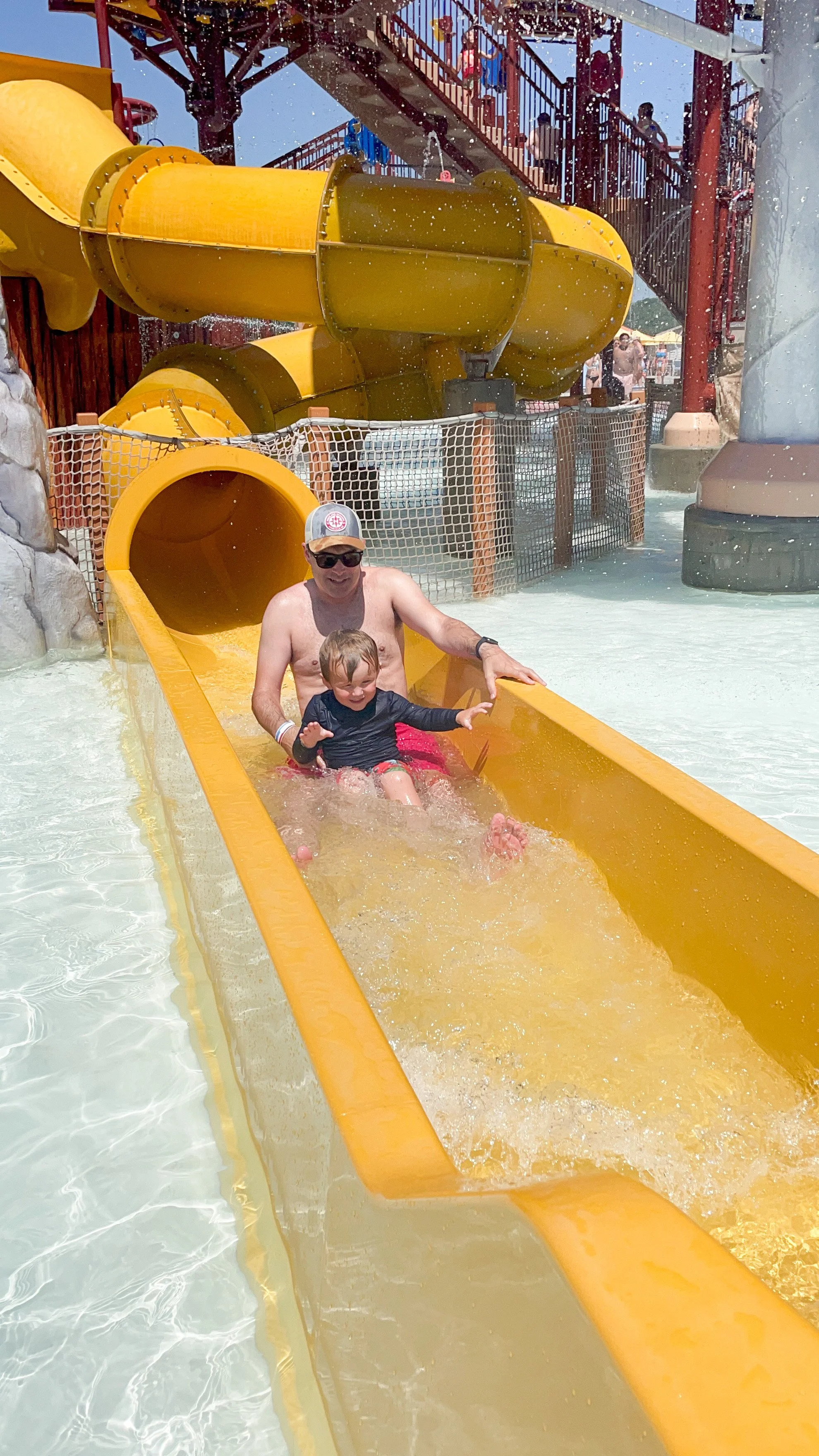 Soaky Mountain Waterpark in Sevierville TN — xoxoerinsmith.com