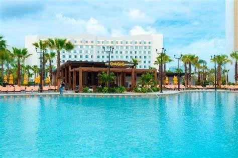 Dockside Inn and Suites Universal Review — xoxoerinsmith.com