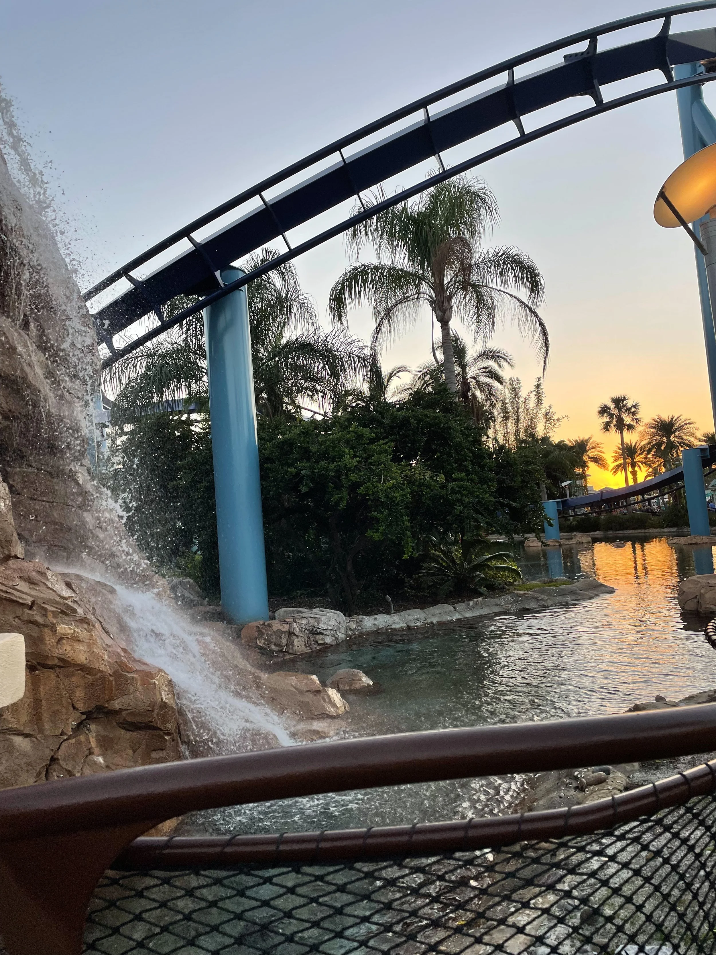 Guide to the Insider Tips When Visiting Seaworld Orlando ...