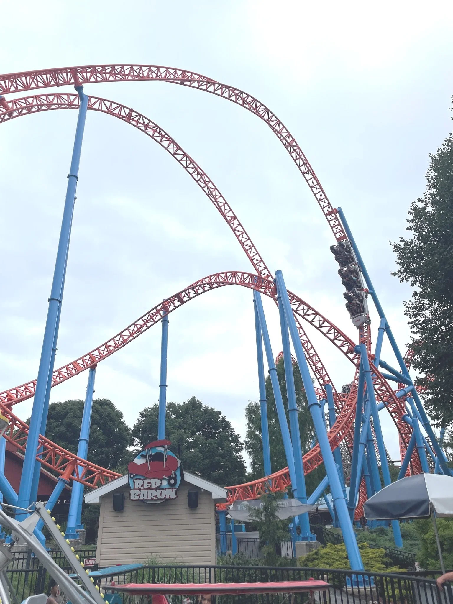 Must Ride Top Ranked Hersheypark Roller Coasters — xoxoerinsmith.com