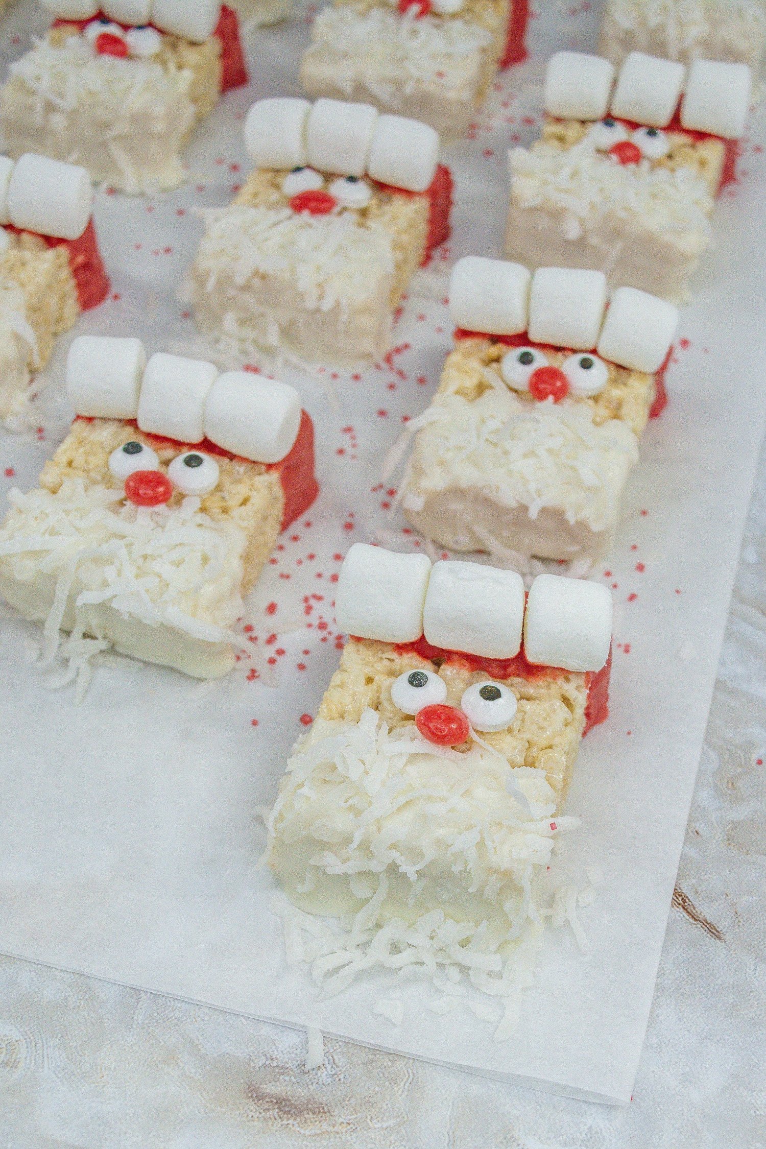 Simple Santa Claus Hat Rice Krispie Christmas Treats Recipe ...