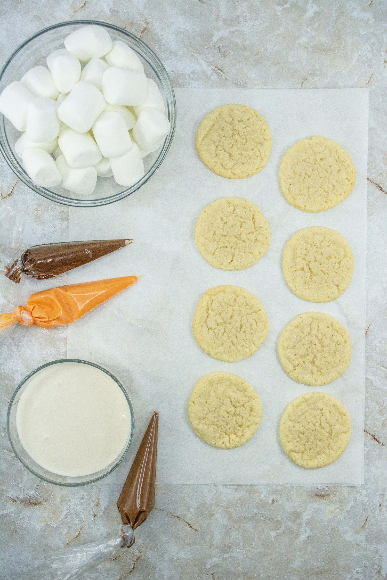 Easy Melted Snowman Sugar Cookies Fun Recipe — xoxoerinsmith.com