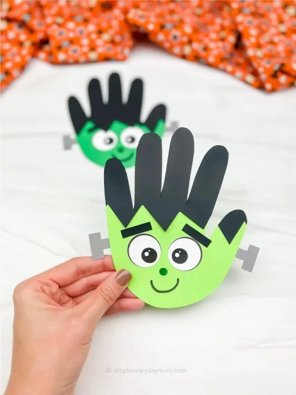 Easy Fun Halloween Handprint Crafts for Toddlers and Kids ...