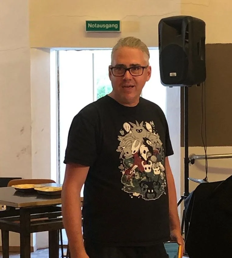 News — Dr Gindi - Sculptor