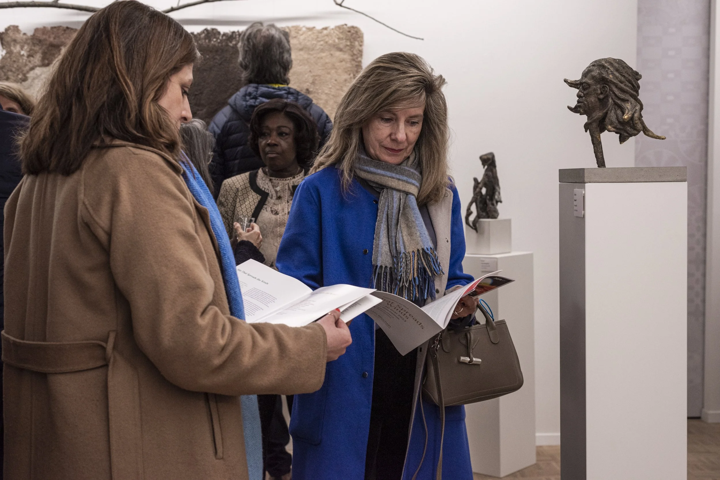 News — Dr Gindi - Sculptor