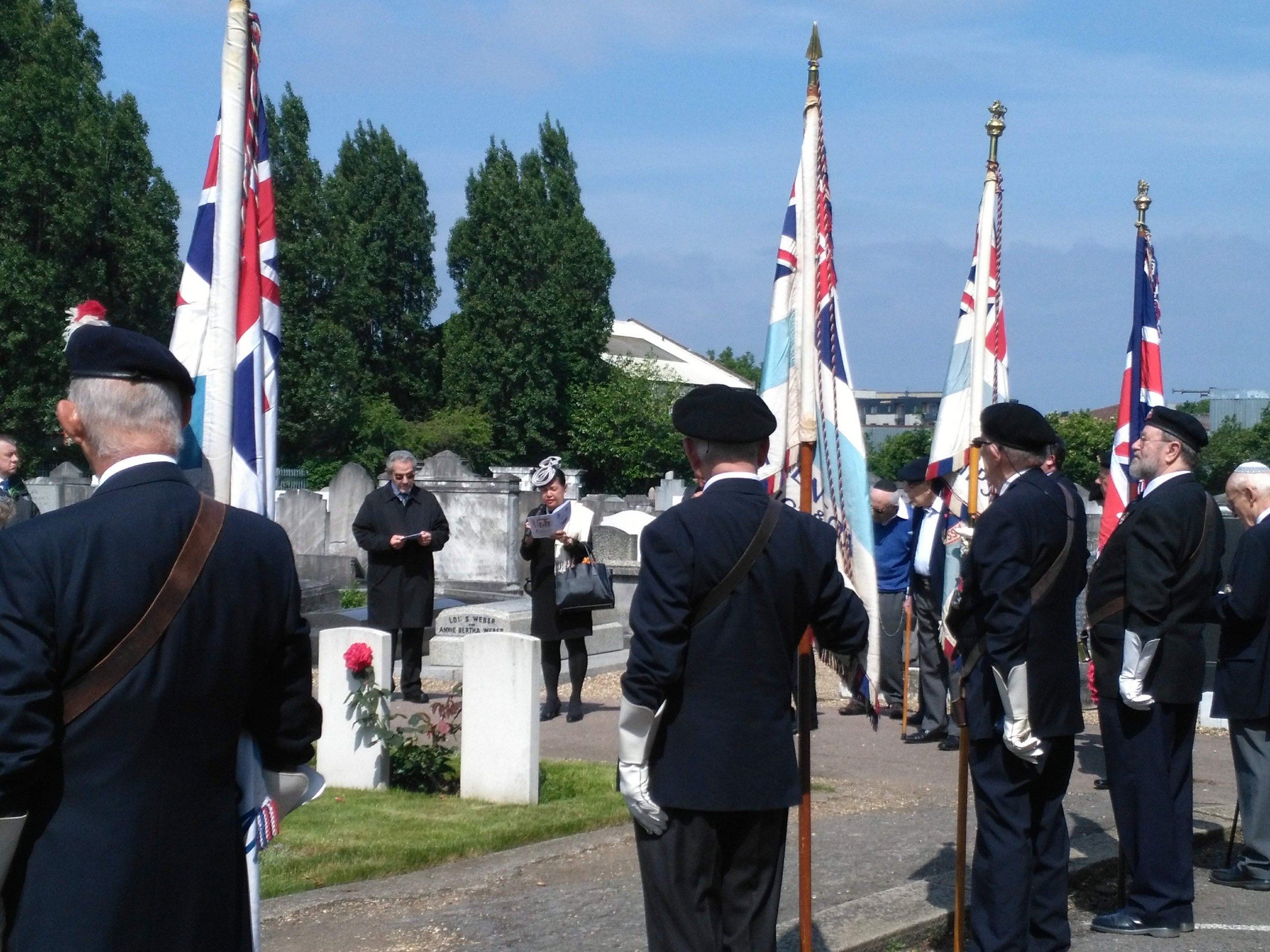 Remembering at Willesden — Willesden Jewish Cemetery