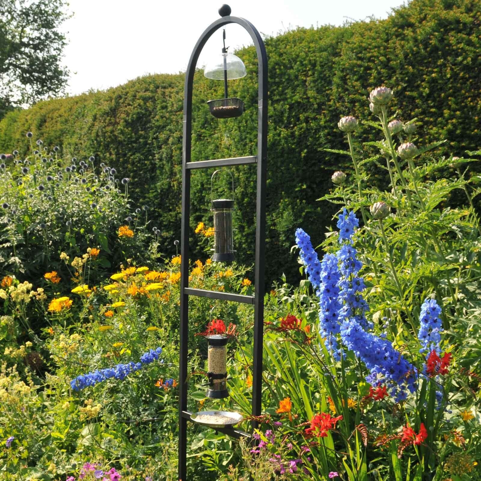Top 5 bird feeding stations - Welcome to the gardenwild Blog ...