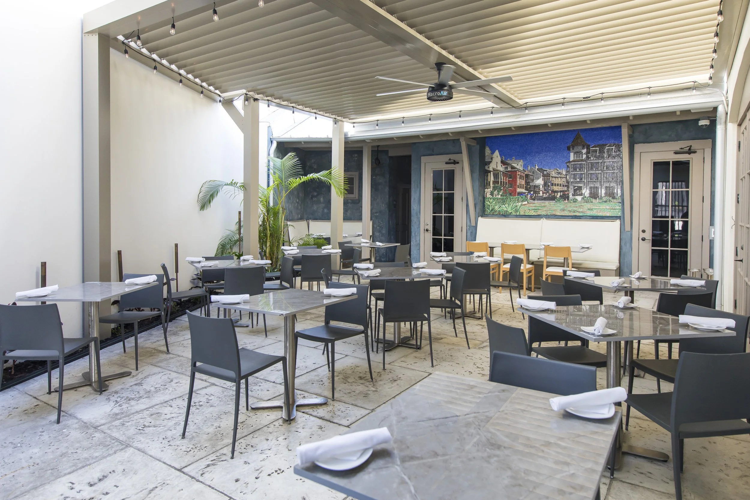 Edward's Fine Food & Wine