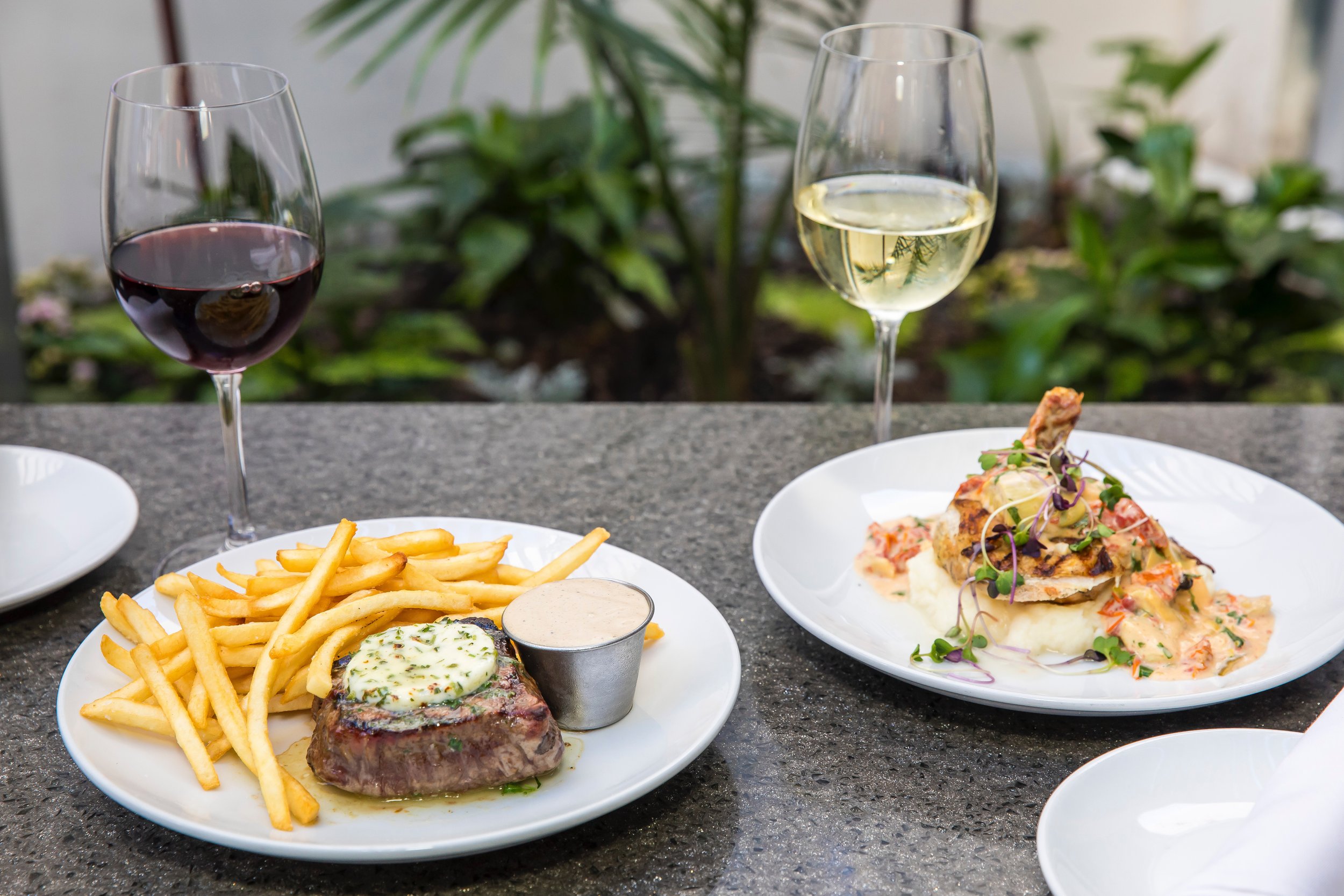 Edward's Fine Food & Wine