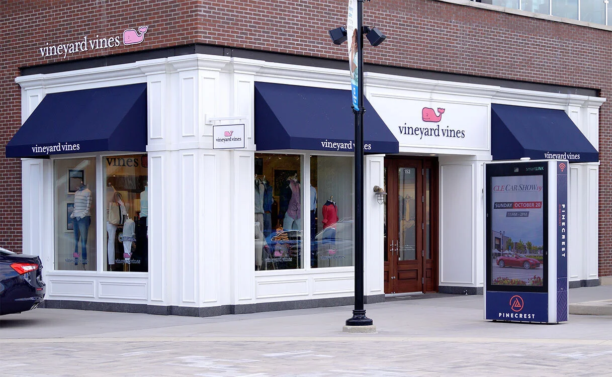 CUSTOM STOREFRONTS & ARCHITECTURAL FACADES — MRO Built