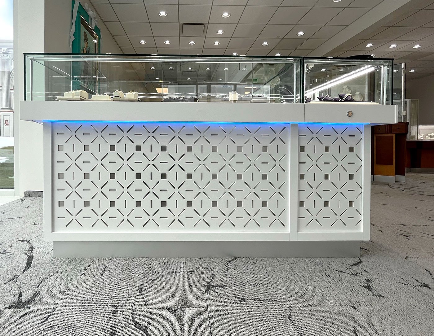 CUSTOM ARCHITECTURAL FABRICATION: HOSPITALITY — MRO Built